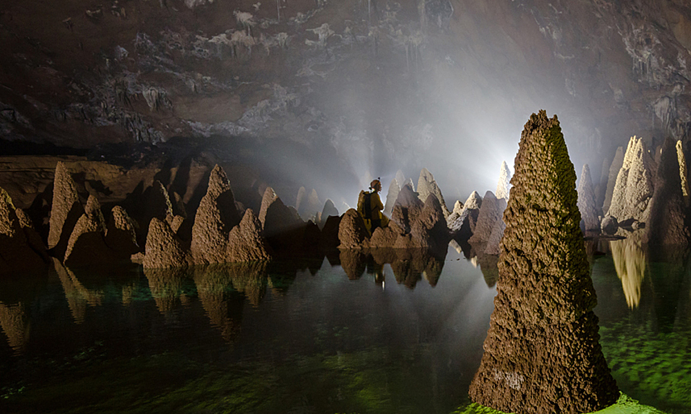 Va Cave: a masterpiece of stalagmites - VnExpress International